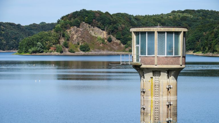 Understanding the Most Common Water Treatment Methods - Genesis Water ...